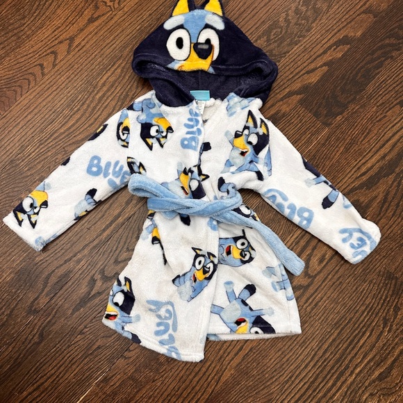 Bluey | Pajamas | Bluey Kids Pajama Robe Blue And White | Poshmark
